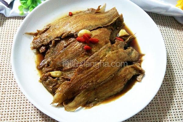 红烧鳎目鱼的做法_菜谱_香哈网